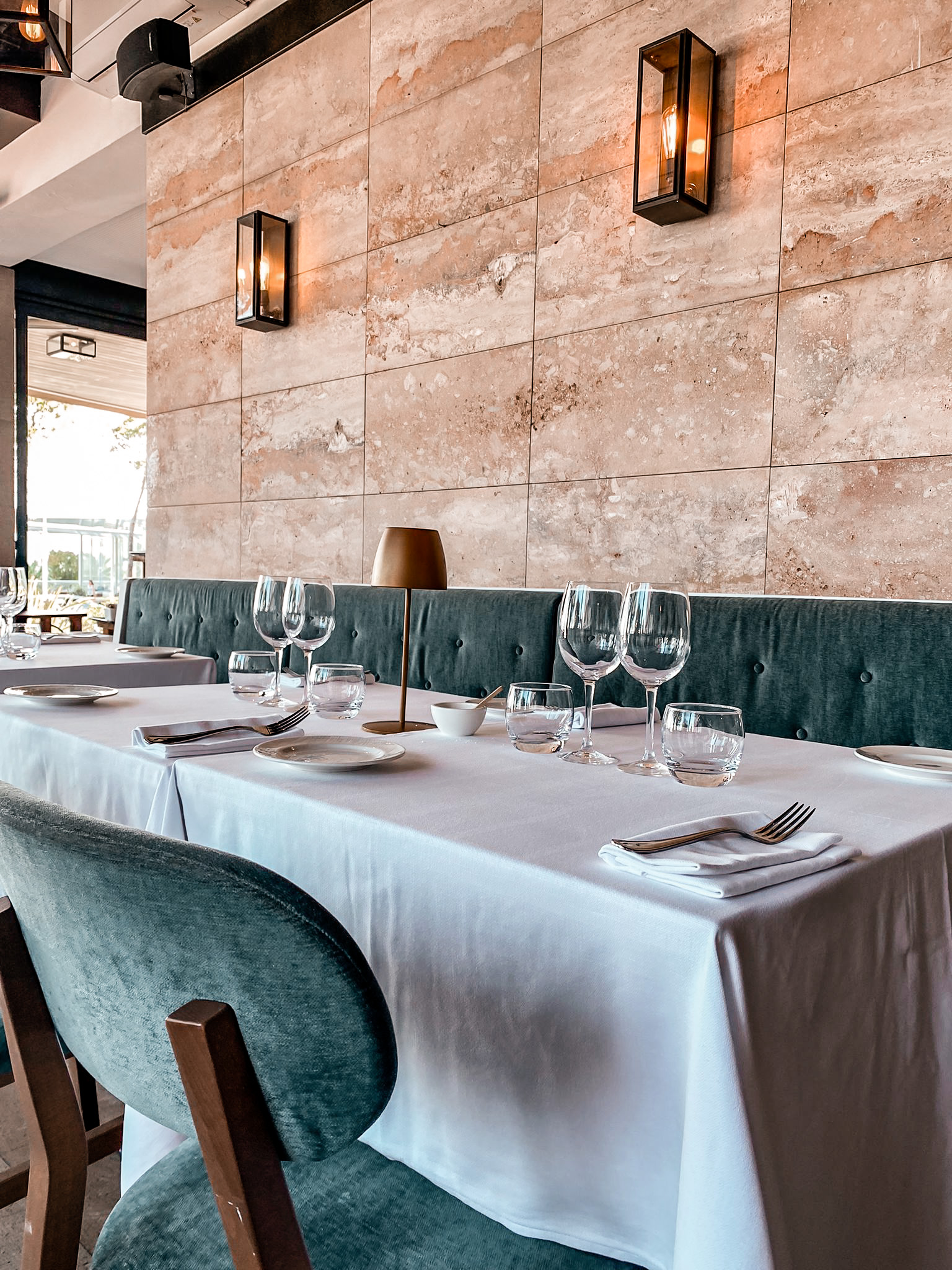 About us – AVENUE31